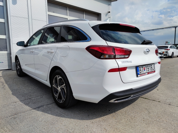 Hyundai i30 CW Family 1,6 CRDi 85kW 2021/6 - Rodinné - Vozidlá na ...