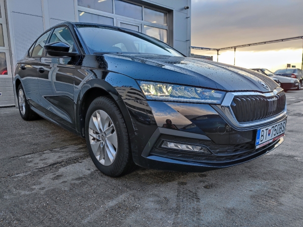 Škoda Octavia Ambition Plus DSG 2,0 TDI 110kW 2022/6 - Manažérske / SUV ...